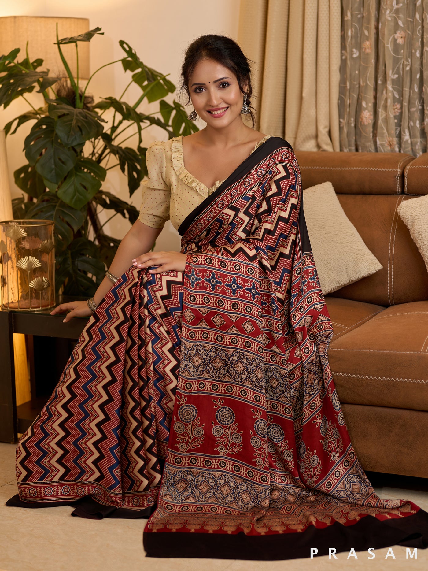 Handcrafted Sarees | Exquisite Artistry and Timeless Elegance | Prasam ...